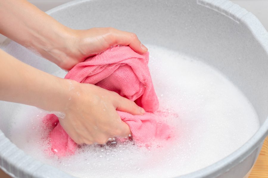 5 expert-backed tips for hand washing your clothes | Australian Bloggers
